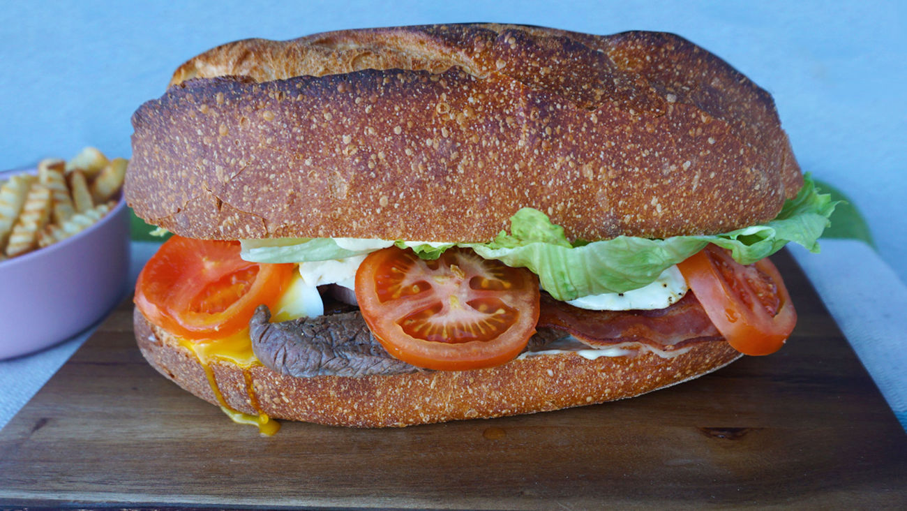 El Chivito | The World Cook